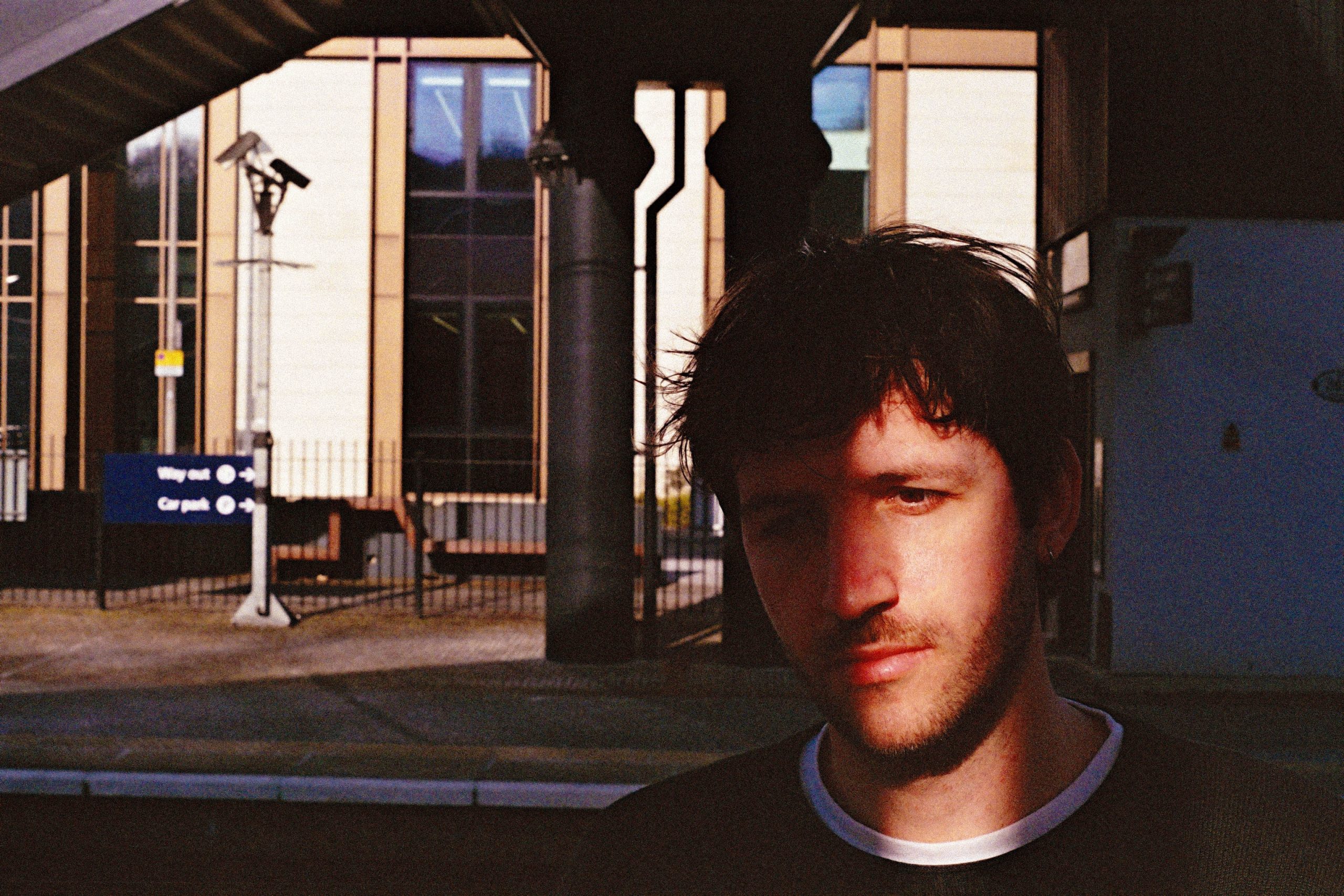 Far Caspian Shares New Single/Video "An Outstretched Hand/Rain From ...